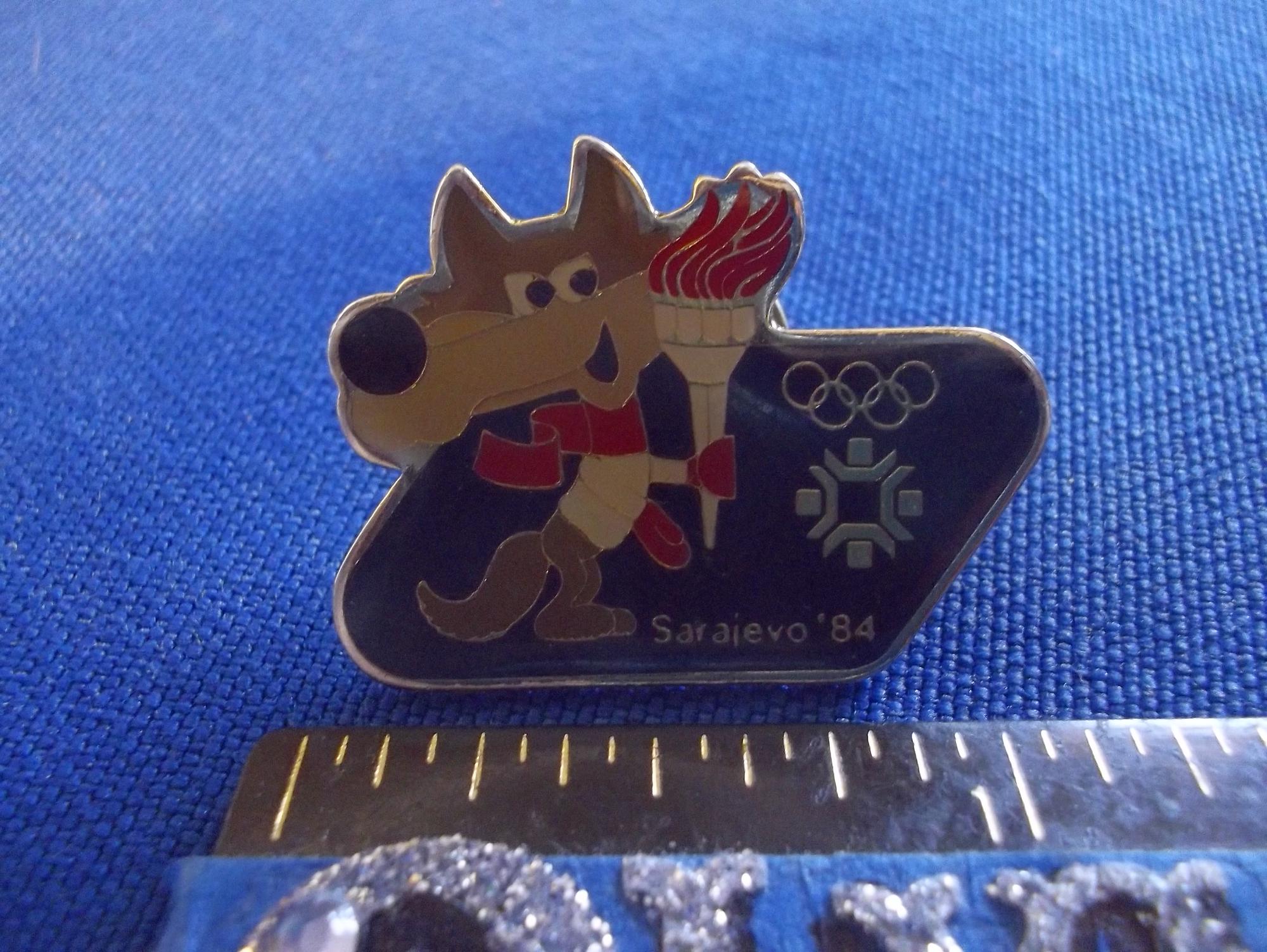 Pincollector: Sarajevo '84 Mascot Vucko With Torch