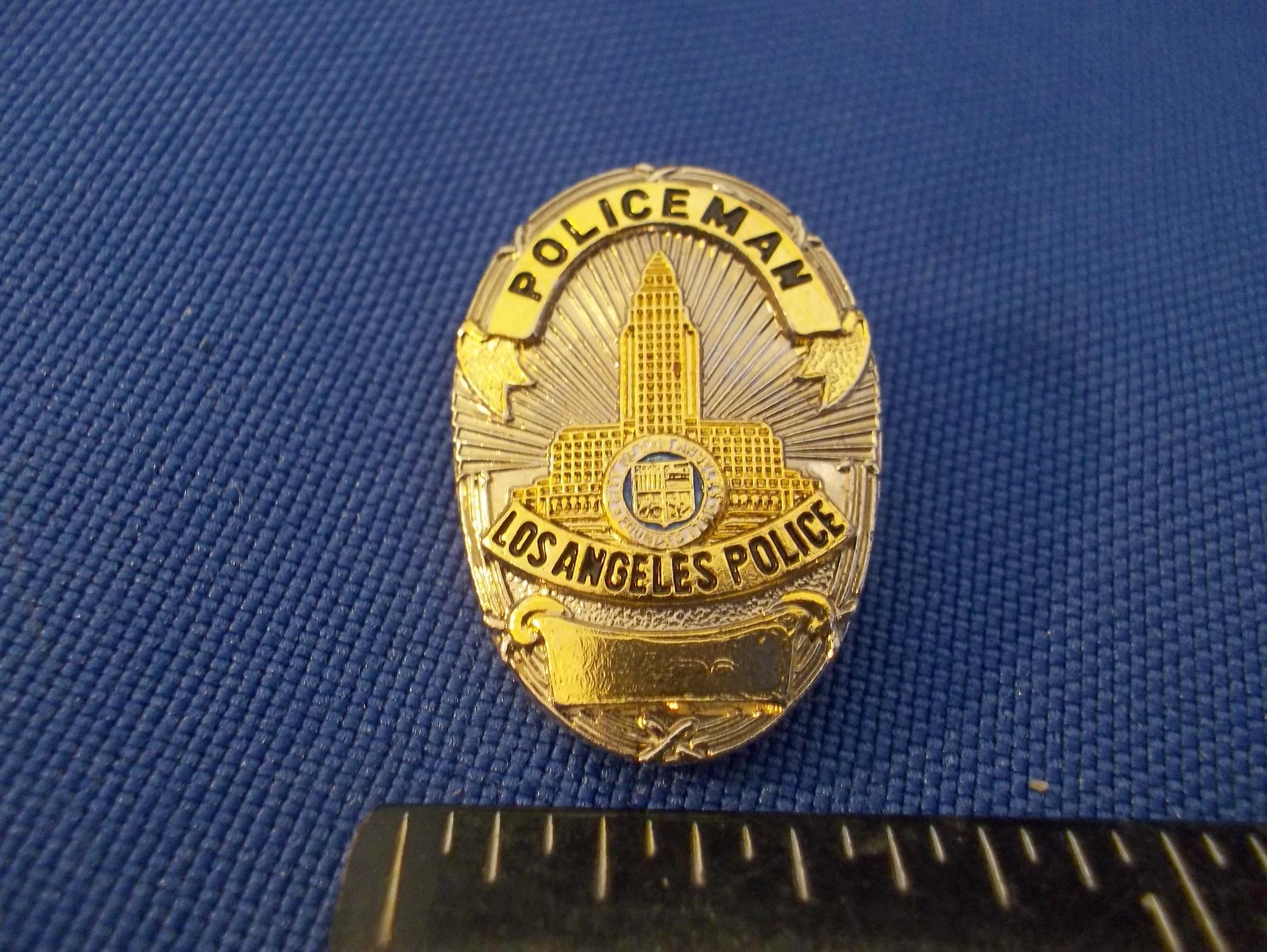Pincollector: Police FBI Law